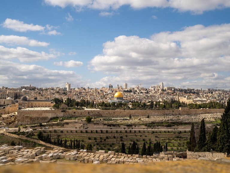 The Complete Guide for Touring Mount of Olives | Danny The Digger