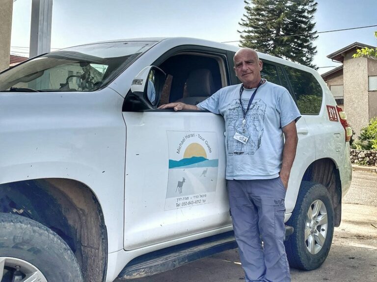 Michael Harari - Private Tour Guide | Danny The Digger